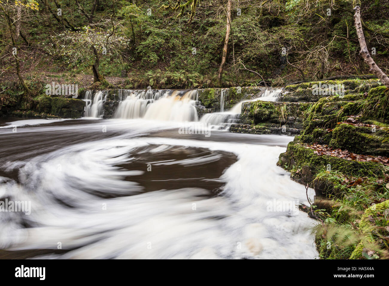 'waterfall country' hi-res stock photography and images - Alamy