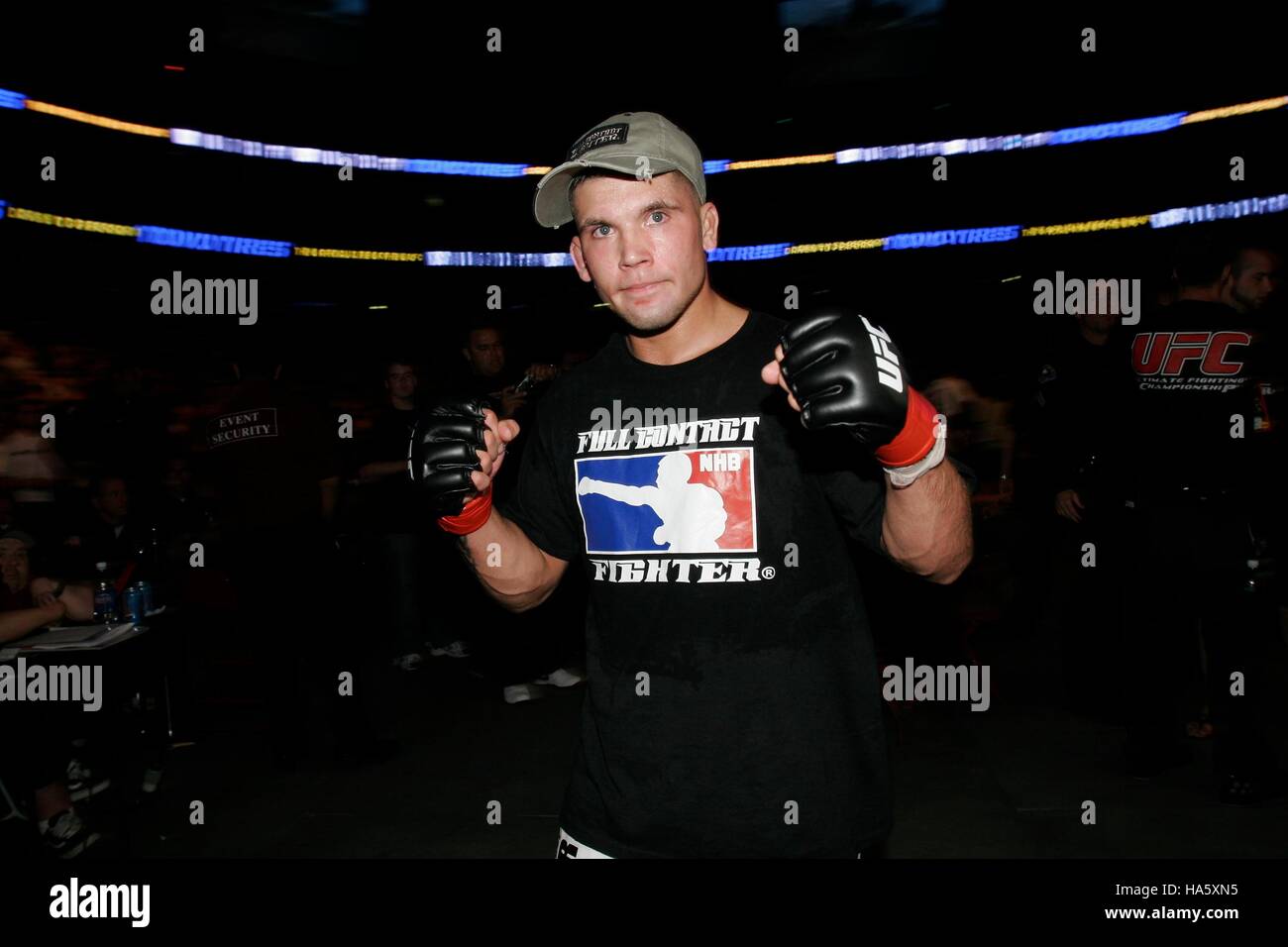 Jeremy Stephens at UFC 76 during a mixed martial arts match at the ...
