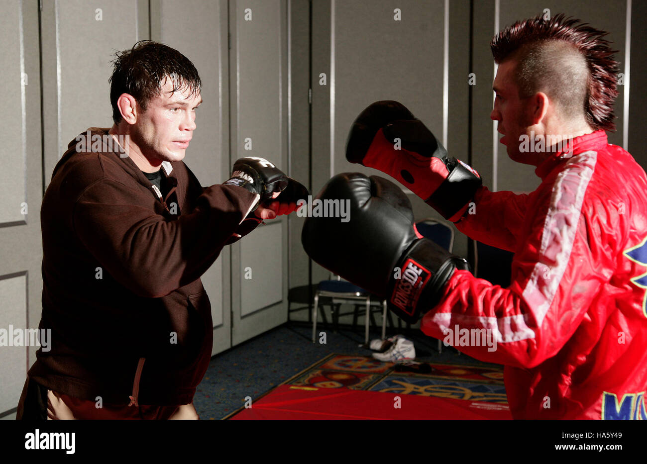 UFC fighter Forrest Griffin, left, at a training session in Anaheim ...