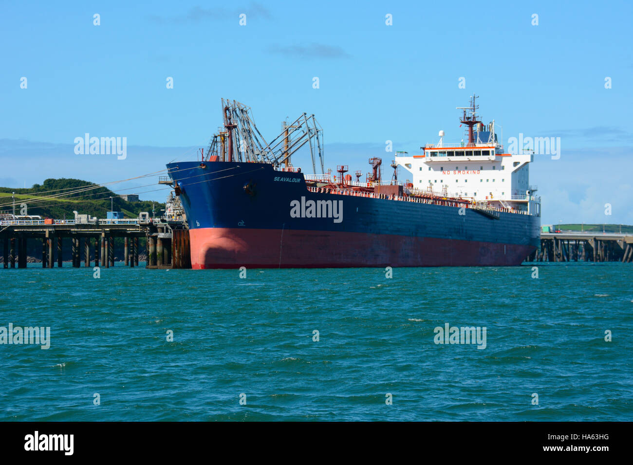 Vlcc oil and tanker hi-res stock photography and images - Alamy
