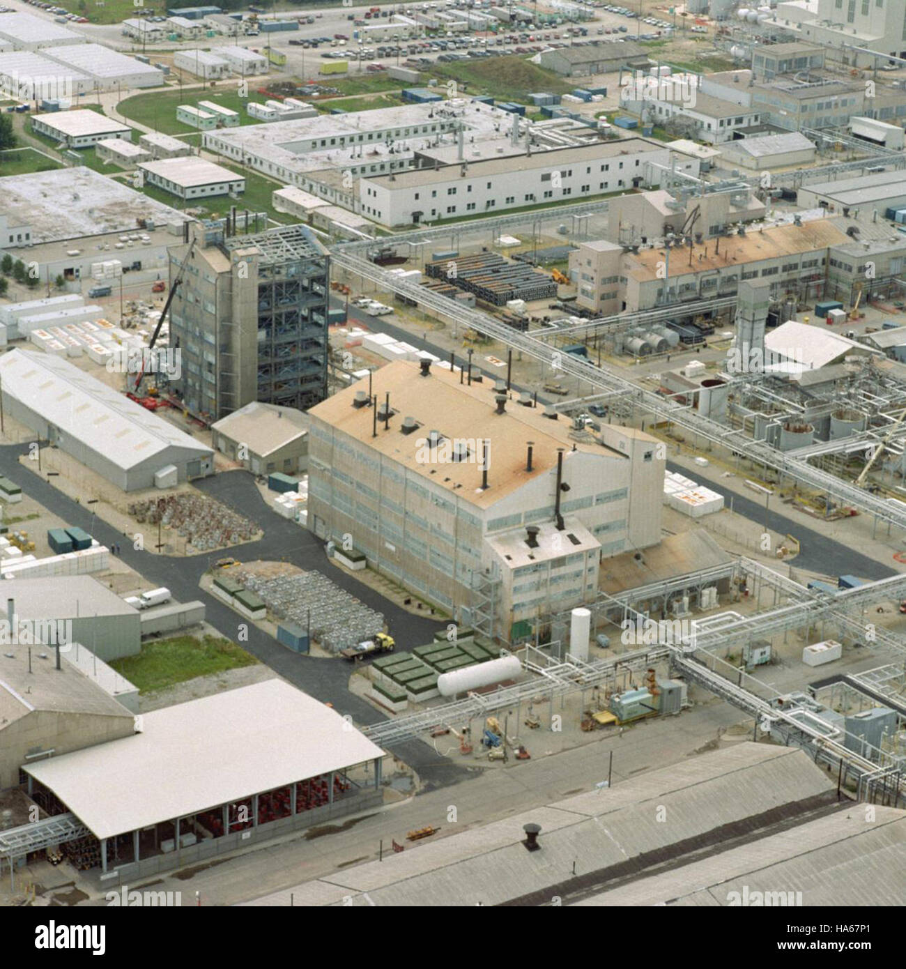 FEMP (Federal Energy Management Program) helps federal agencies reduce ...