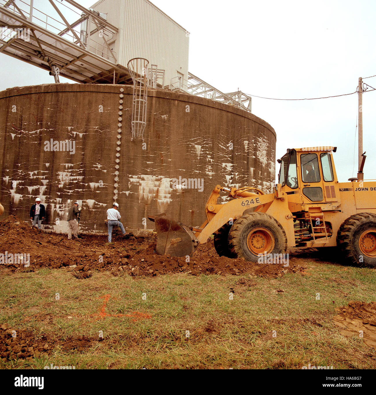 The Federal Energy Management Program (FEMP) aims to promote energy ...