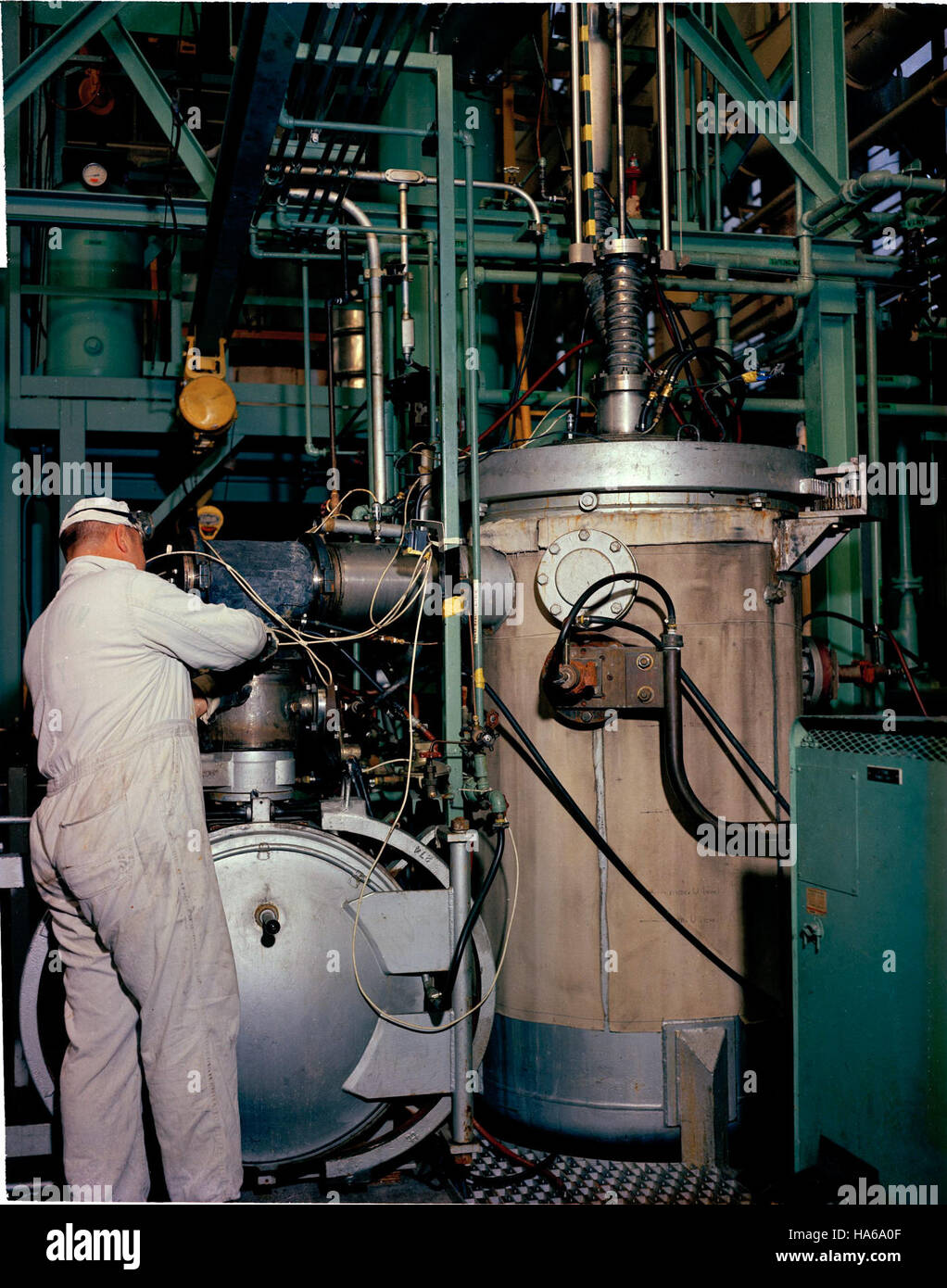 The Federal Energy Management Program (FEMP) promotes sustainable ...