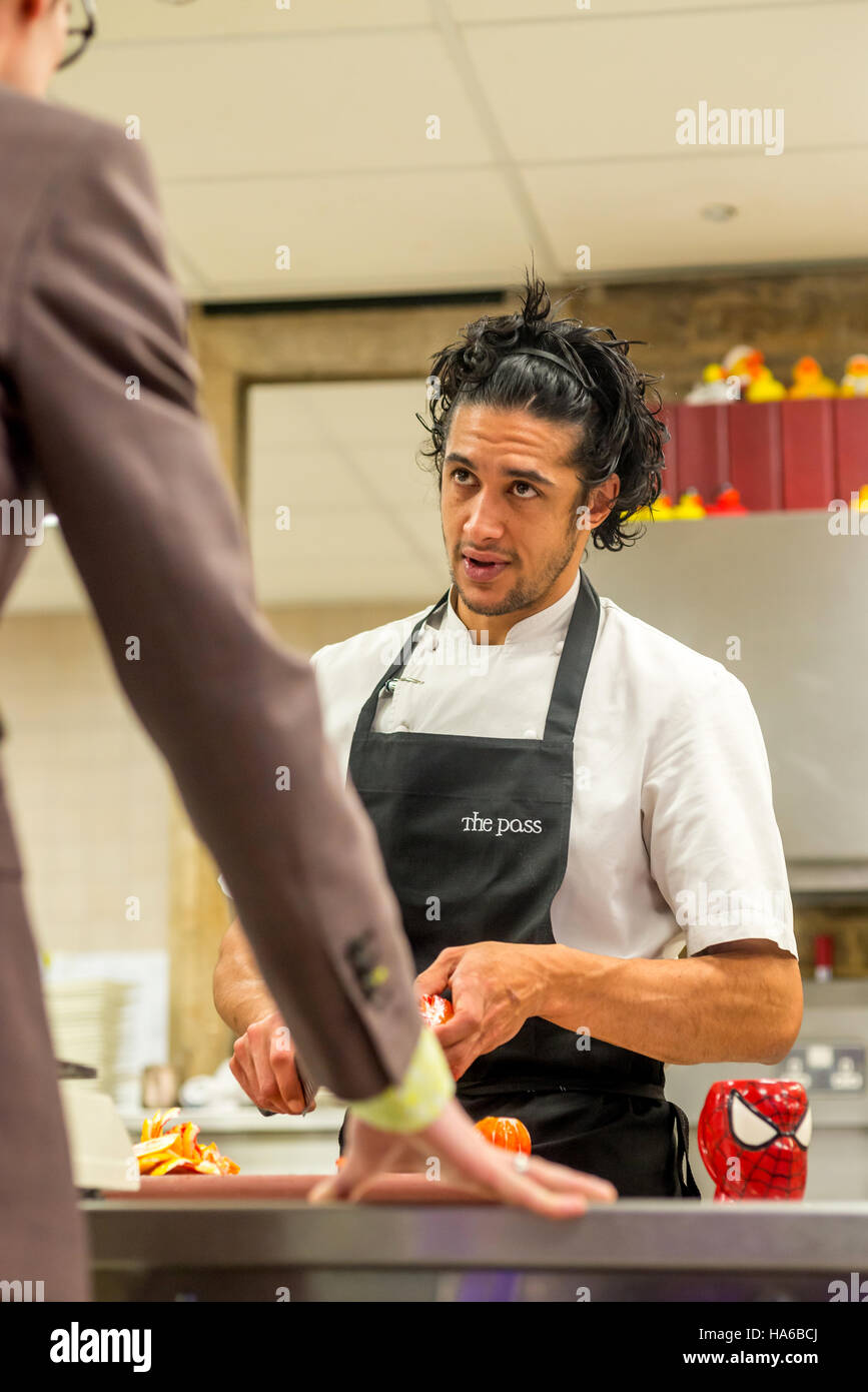 Award-winning chef Matt Gillan Stock Photo - Alamy