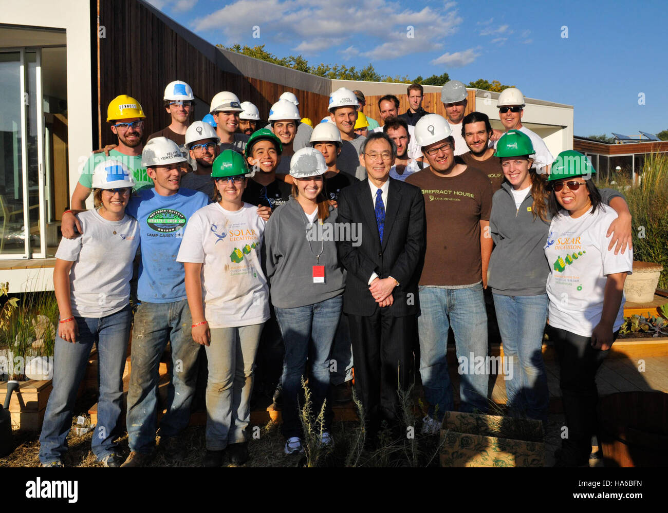 The Solar Decathlon 2009 on the National Mall brought together teams to ...