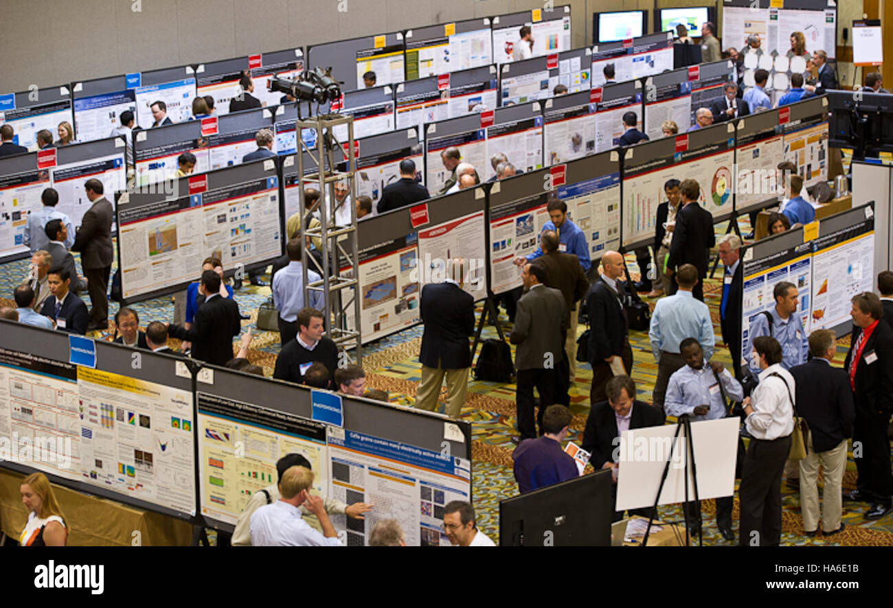 Poster session science hi-res stock photography and images - Alamy