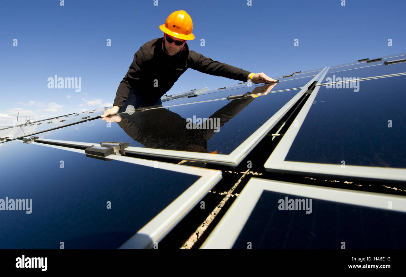 The Solar Testing Facility, part of SunEdison’s Concentrating ...