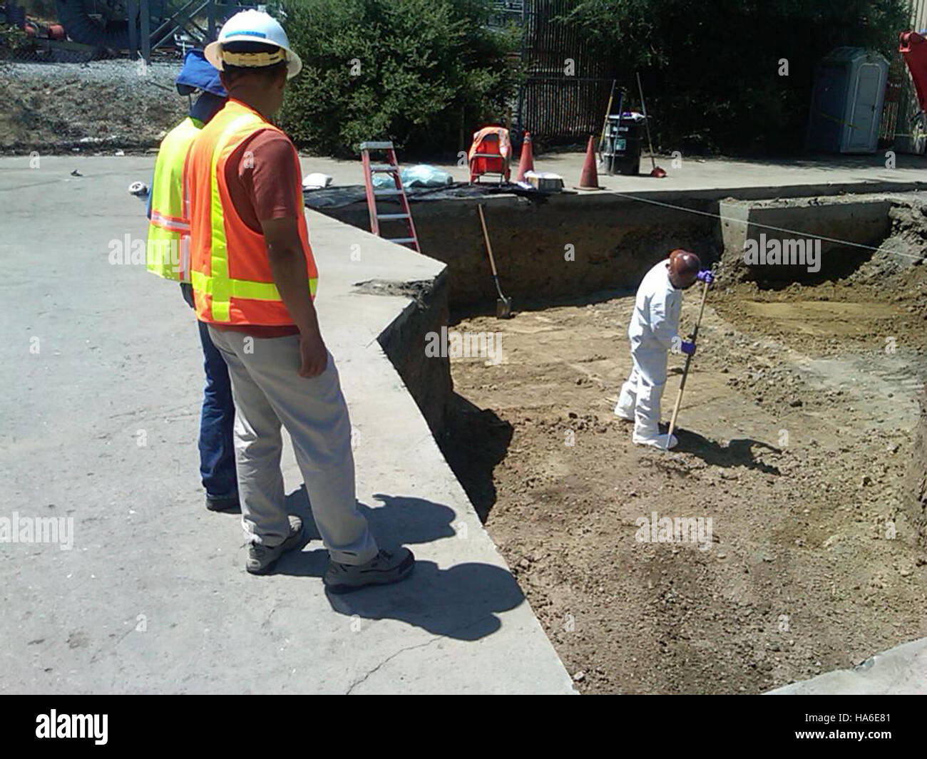 This image illustrates efforts supported by the Recovery Act to clean ...