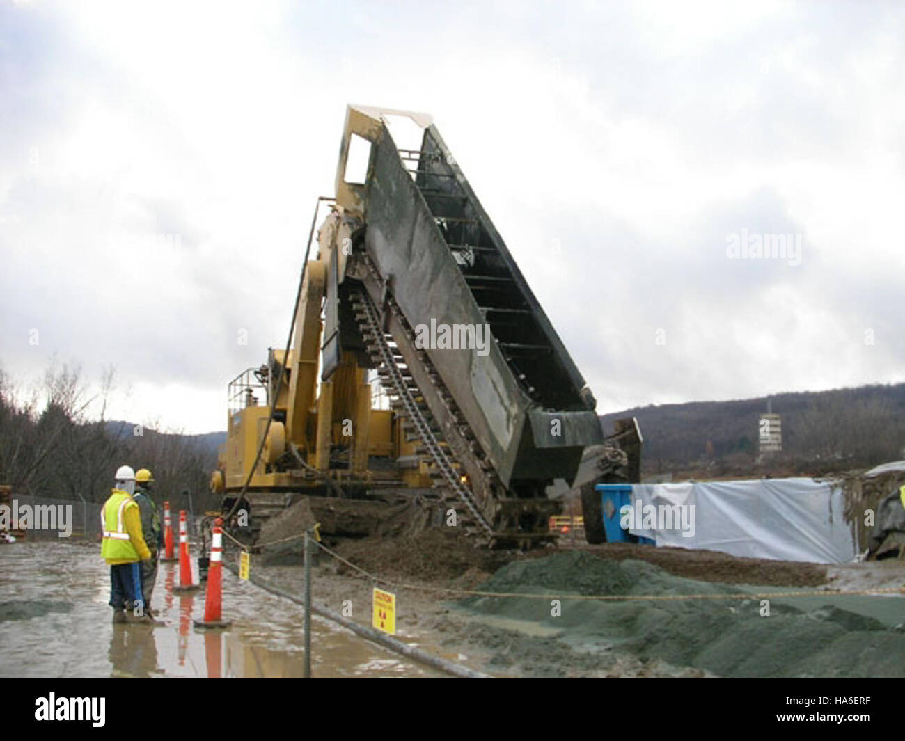 departmentofenergy 7448020514 Completing the Permeable Treatment Wall ...