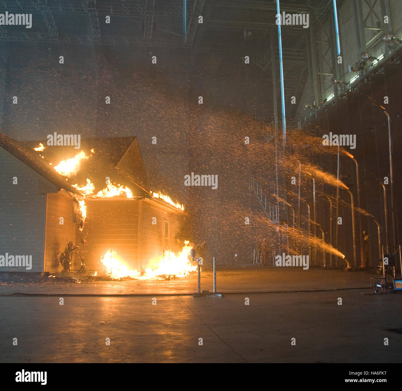 Fire resistant building materials hi-res stock photography and images ...