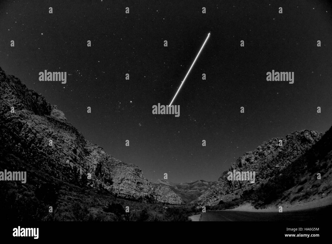 30 second Black and White Stock Photos & Images - Alamy