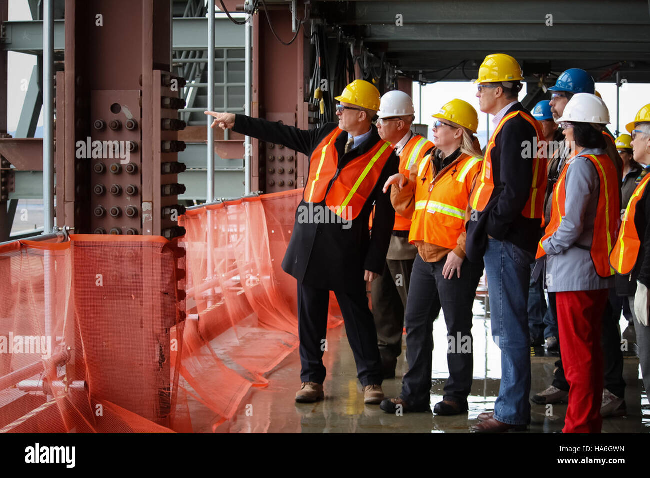Governor Jay Inslee visited the Hanford Site National Park to discuss ...