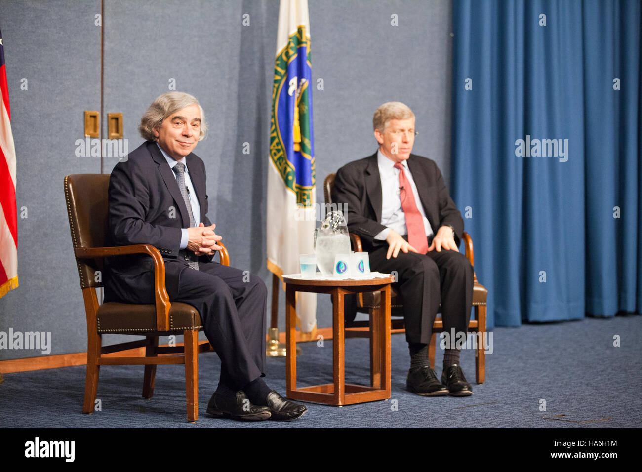 departmentofenergy 8789211890 DOE Town Hall Stock Photo - Alamy