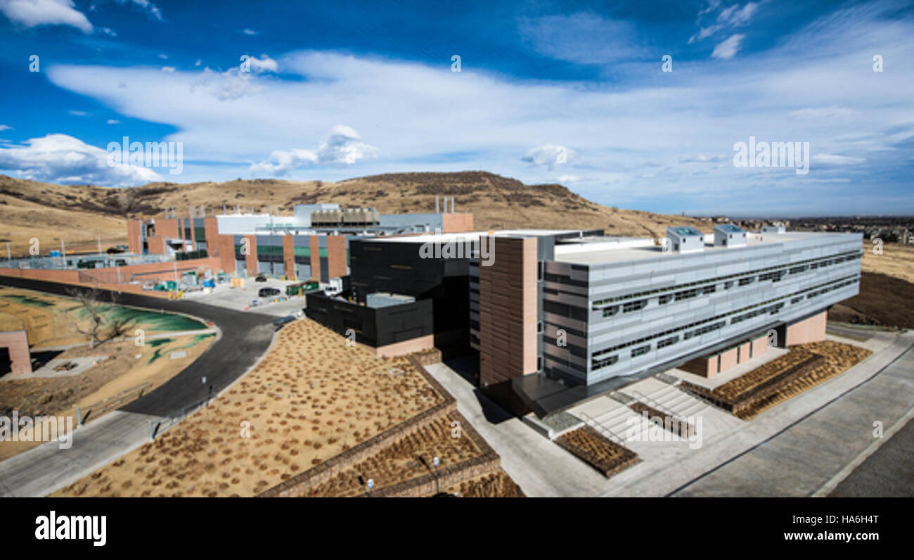 Integrated science building hi-res stock photography and images - Alamy