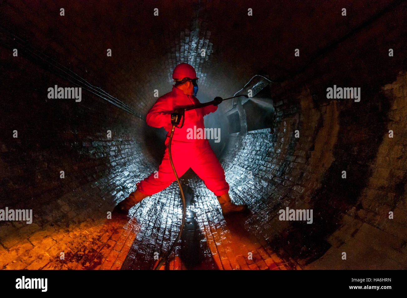Victorian sewer system hi-res stock photography and images - Alamy