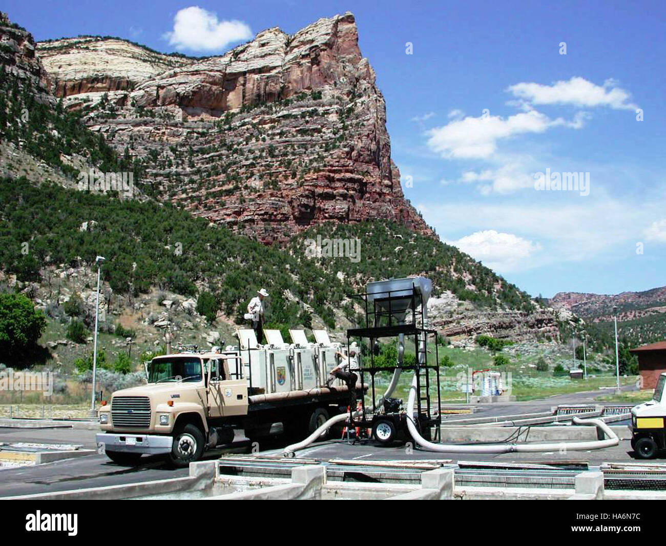 eddiesfisheriesfws 8611299644 Jones Hole NFH, UT fish stocking truck ...