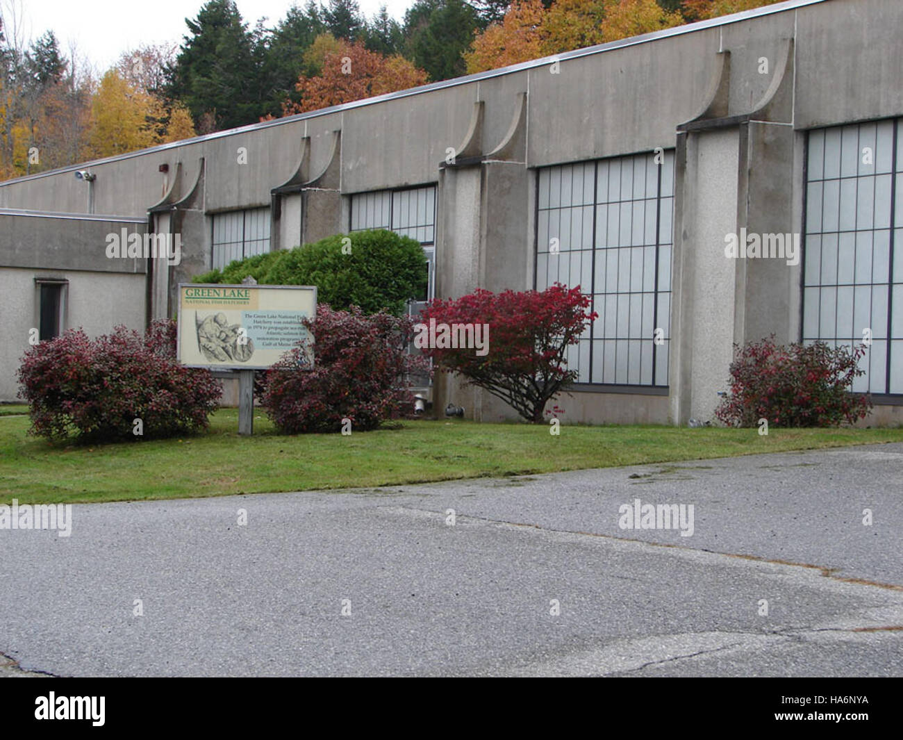 Green lake national fish hatchery hi-res stock photography and images ...