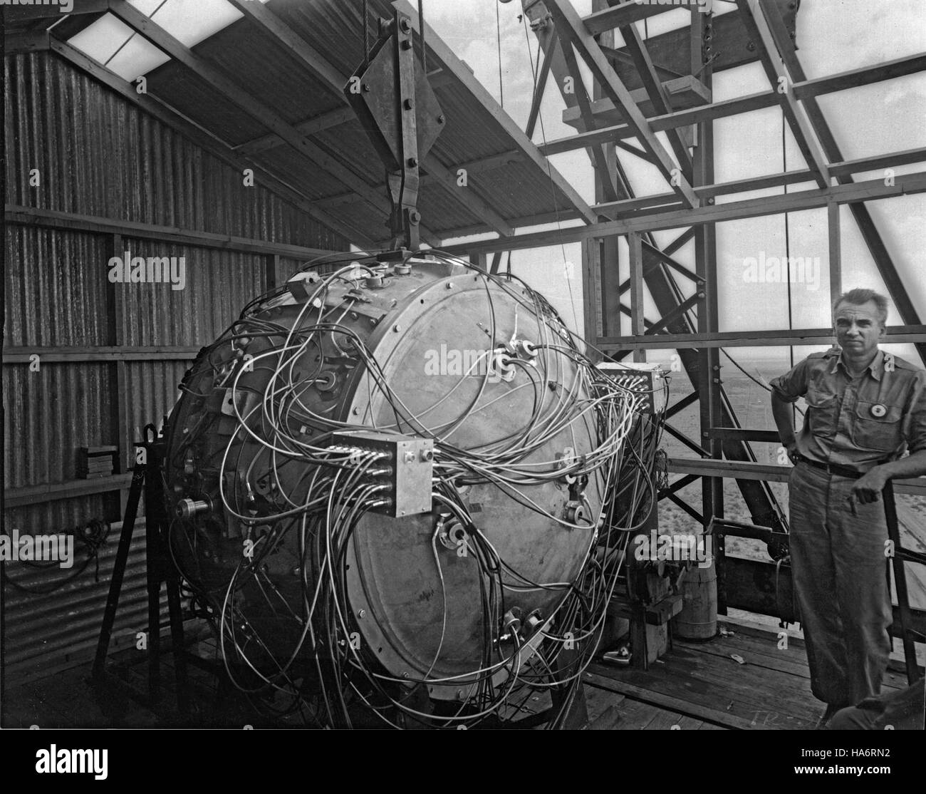 High tech lab Black and White Stock Photos & Images - Alamy