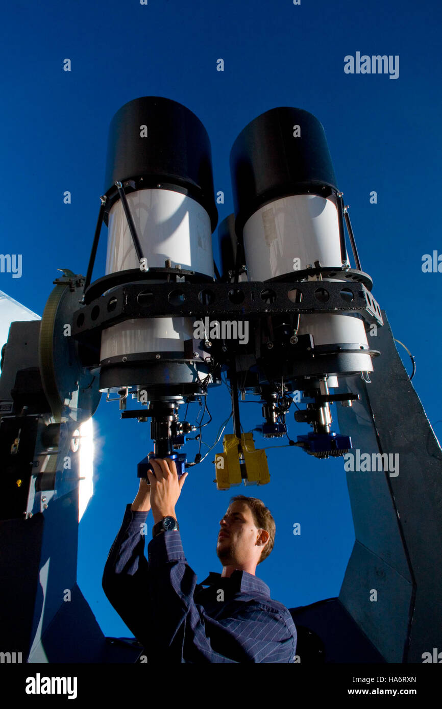 The RAPTOR telescope, part of Los Alamos National Laboratory’s research ...