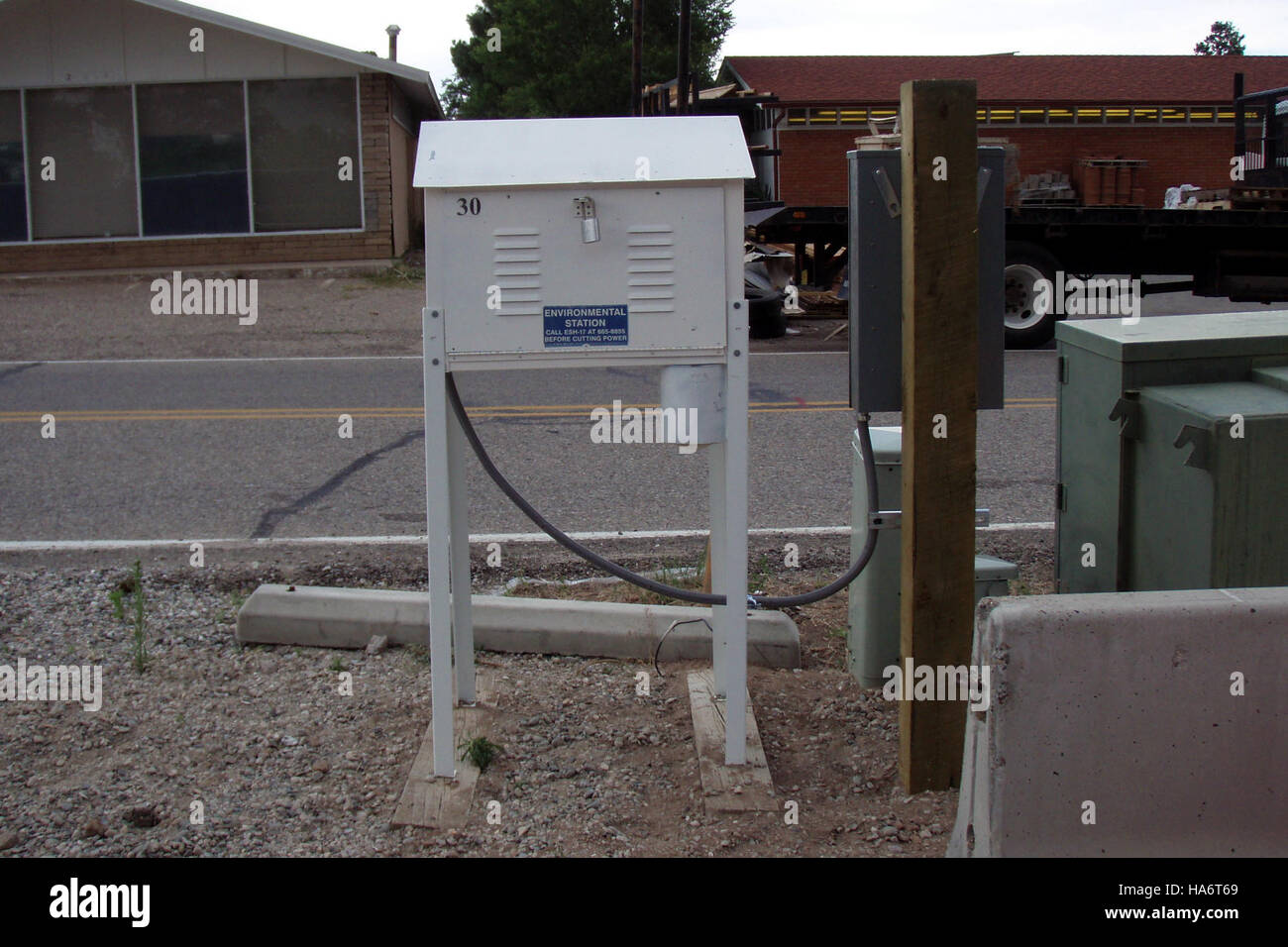 Air-monitoring equipment used at Los Alamos National Laboratory ...
