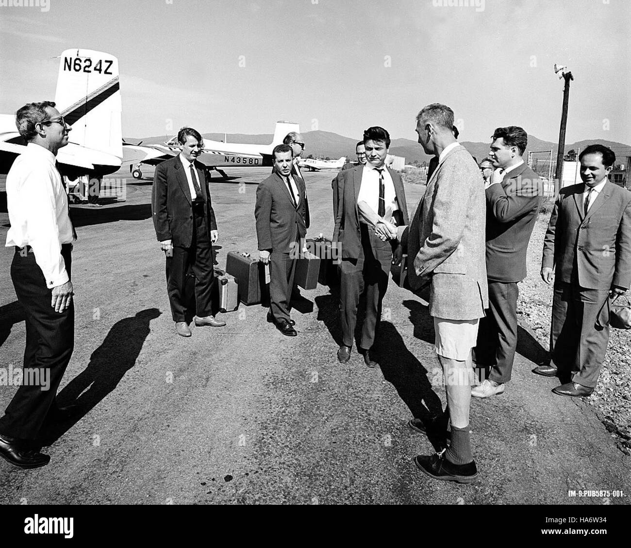 Russian scientists Black and White Stock Photos & Images - Alamy