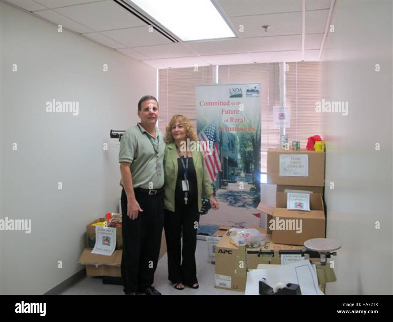 usdagov 4998985702 USDA employees team up to feed families in Puerto ...