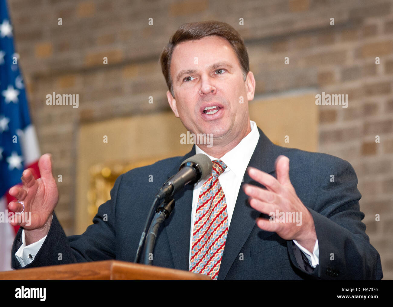 Usda whitten building patio hi-res stock photography and images - Alamy