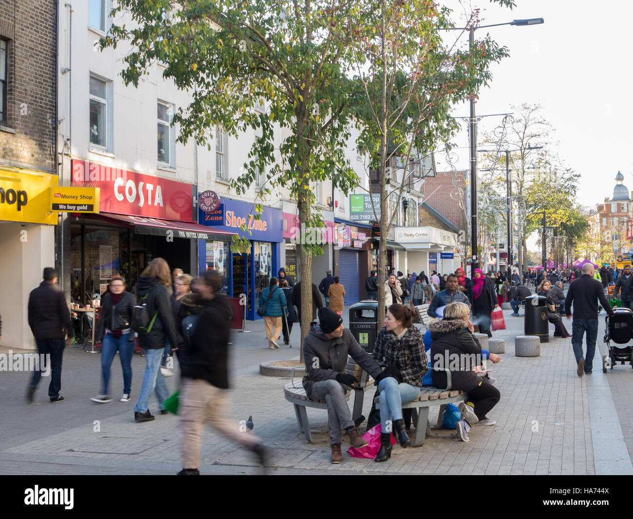 High Street, Hounslow, Greater London Stock Photo - Alamy