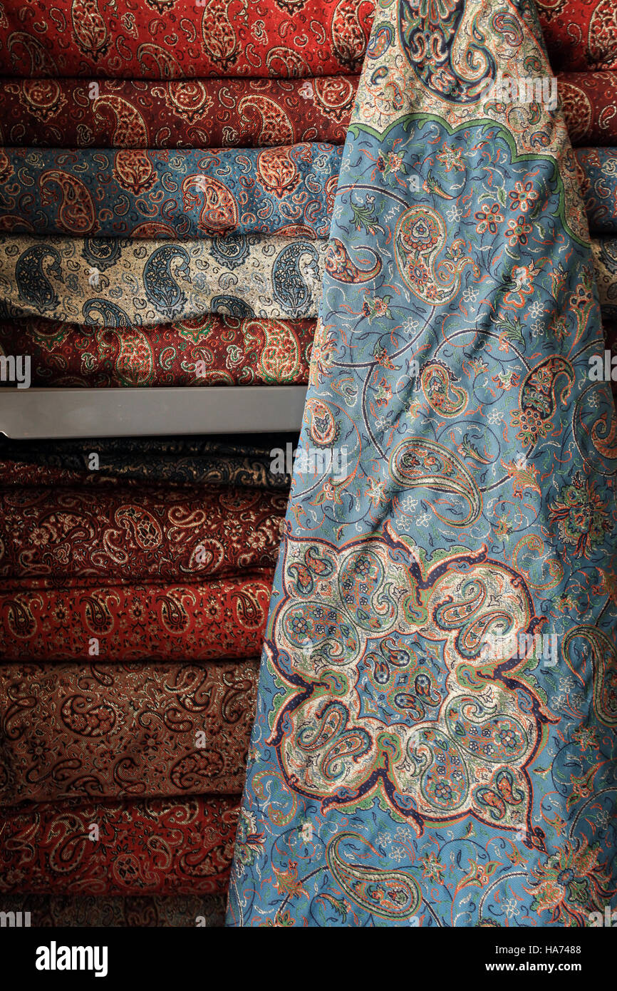 Termeh - traditional Iranian handwoven cloth, produced primarily in the ...