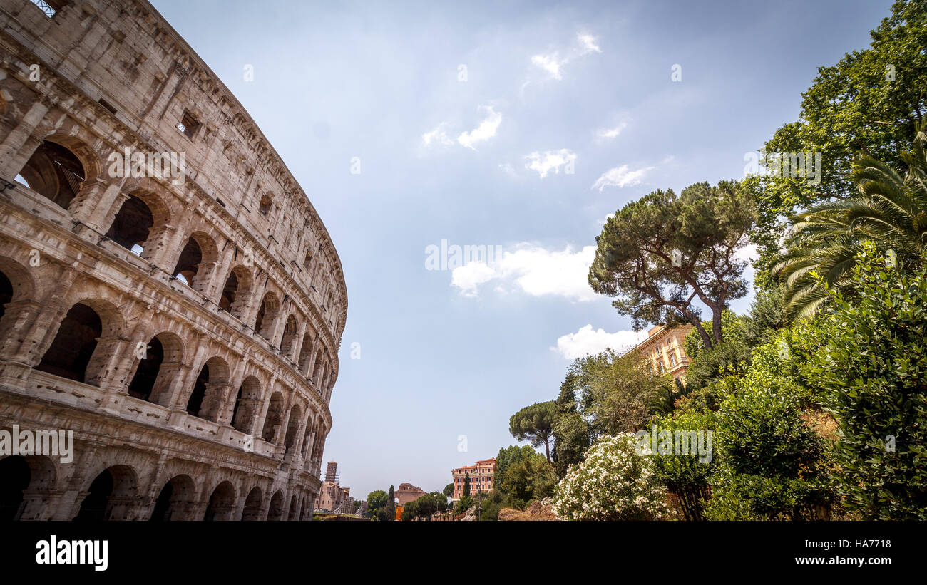 Sunny day in rome at the Colosseum Stock Photo - Alamy