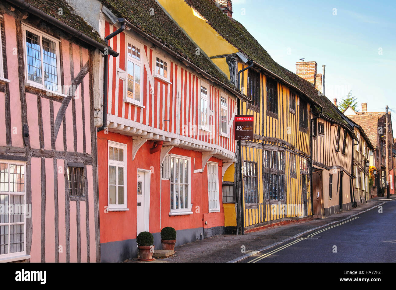 Medieval buildings england hi-res stock photography and images - Alamy