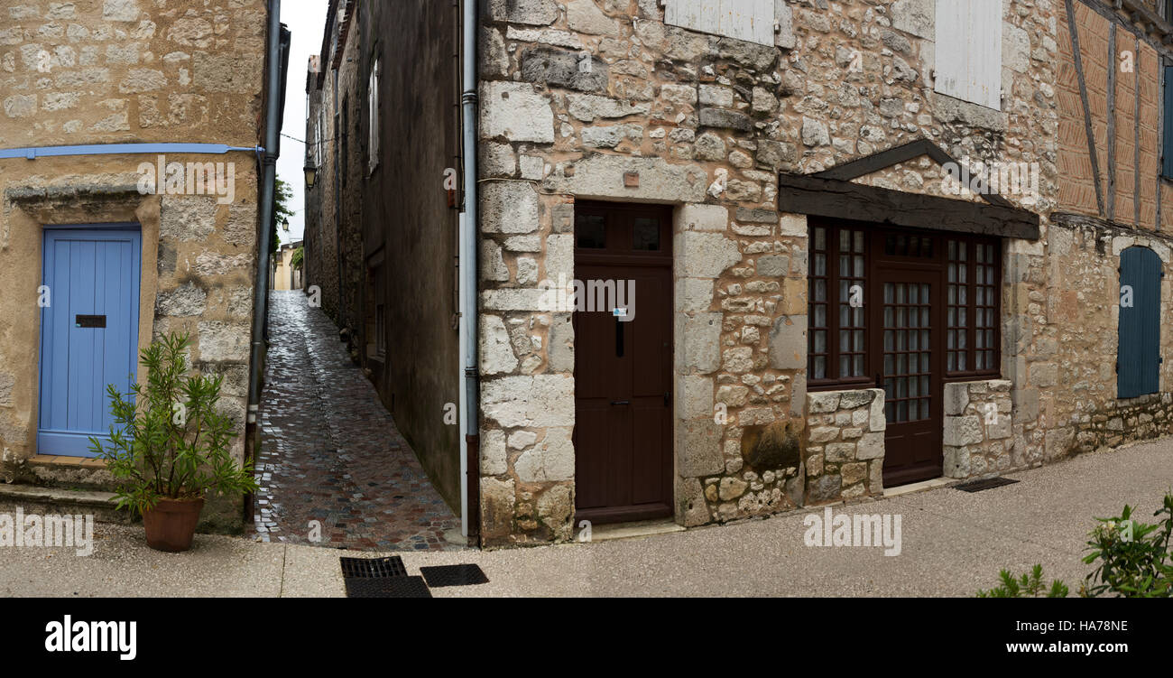 Monflanquin is a fortified town (Bastide) in the Lot-et-Garonne ...