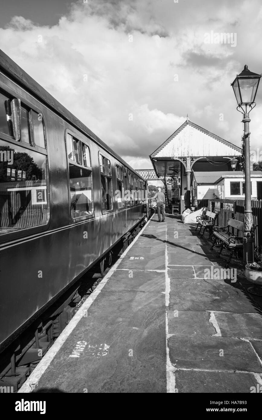 Barnsley Black and White Stock Photos & Images - Alamy