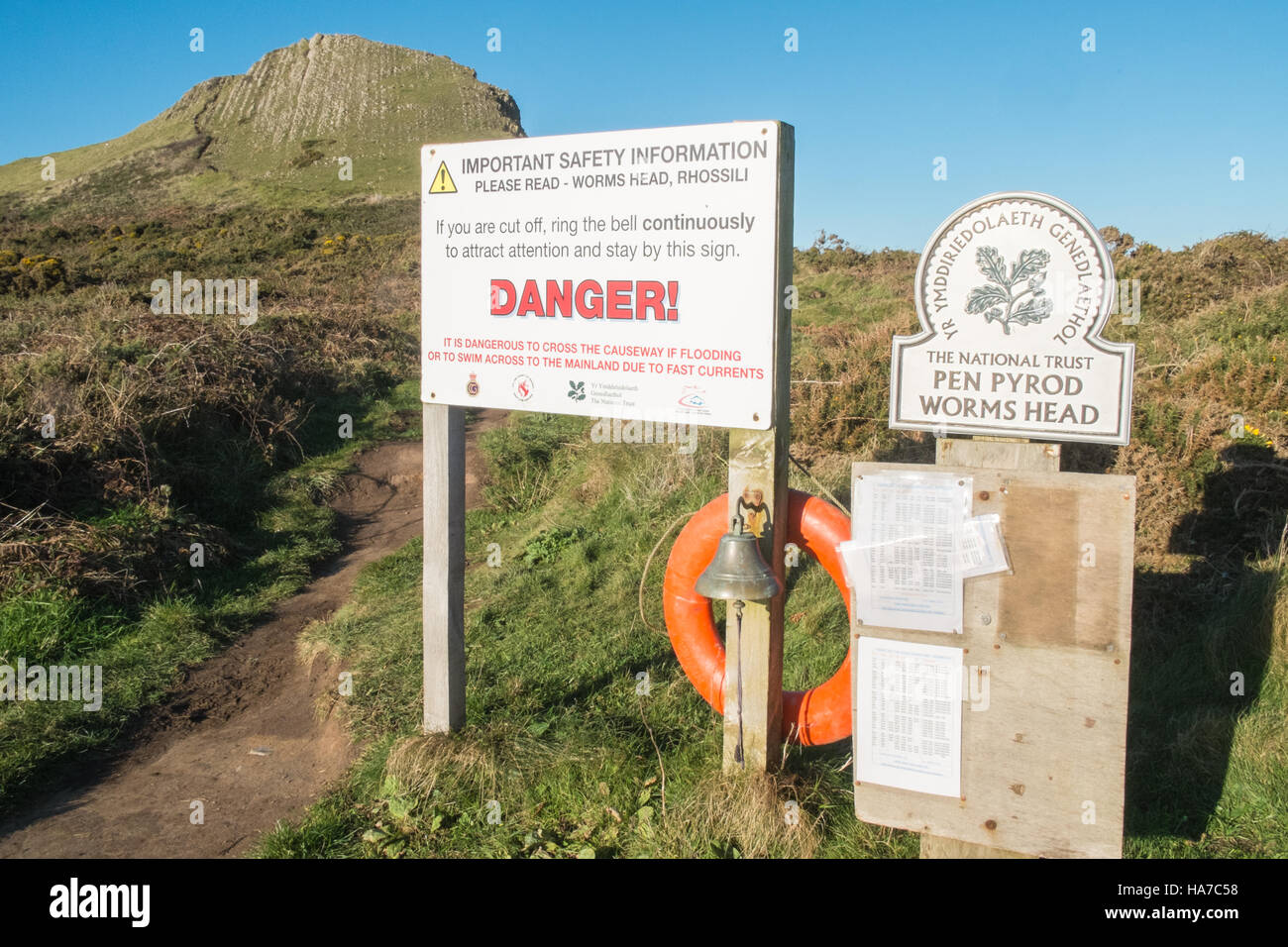 Geology,rocks at causeway over to Worms Head,Gower.Rhossilli,Bay,beach ...
