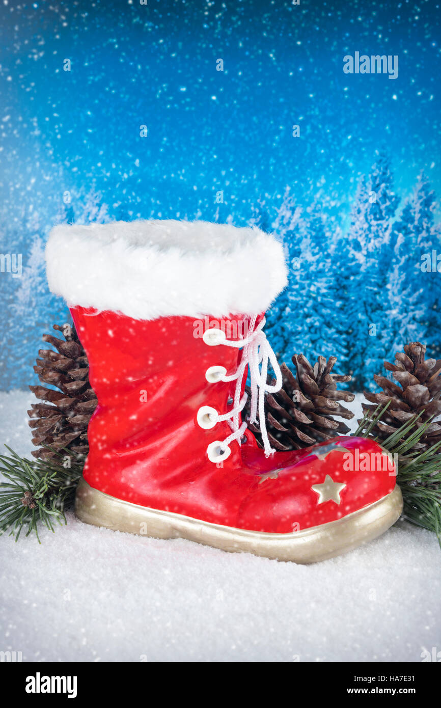 Boot tree hi-res stock photography and images - Alamy