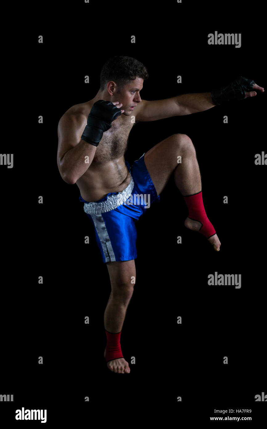 Boxer performing boxing stance Stock Photo - Alamy