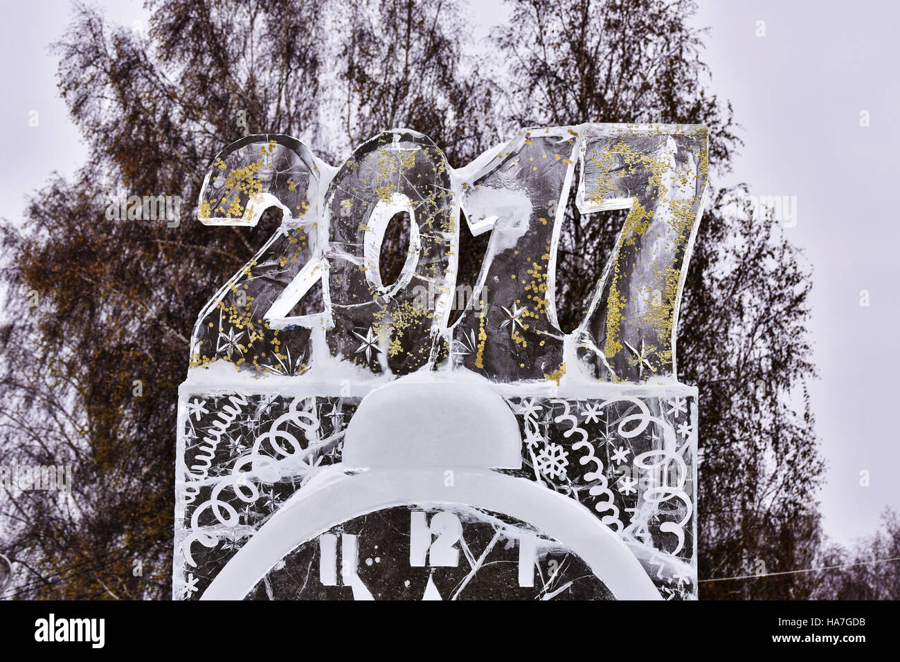 Ice sculpture white background hi-res stock photography and images - Alamy