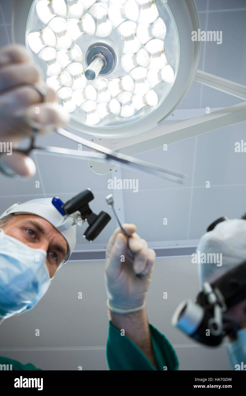 Surgical tool hi-res stock photography and images - Alamy