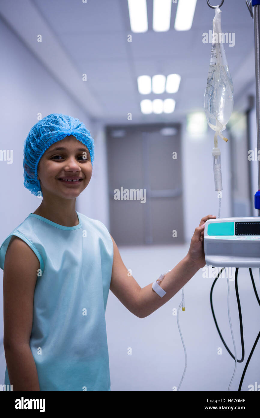 Portrait hospitalized sick child hi-res stock photography and images ...