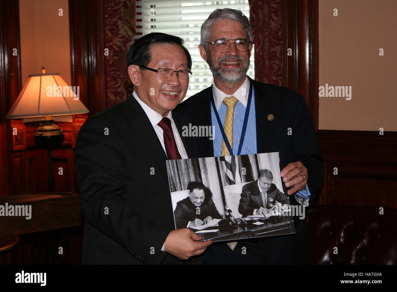 John p holdren hi-res stock photography and images - Alamy