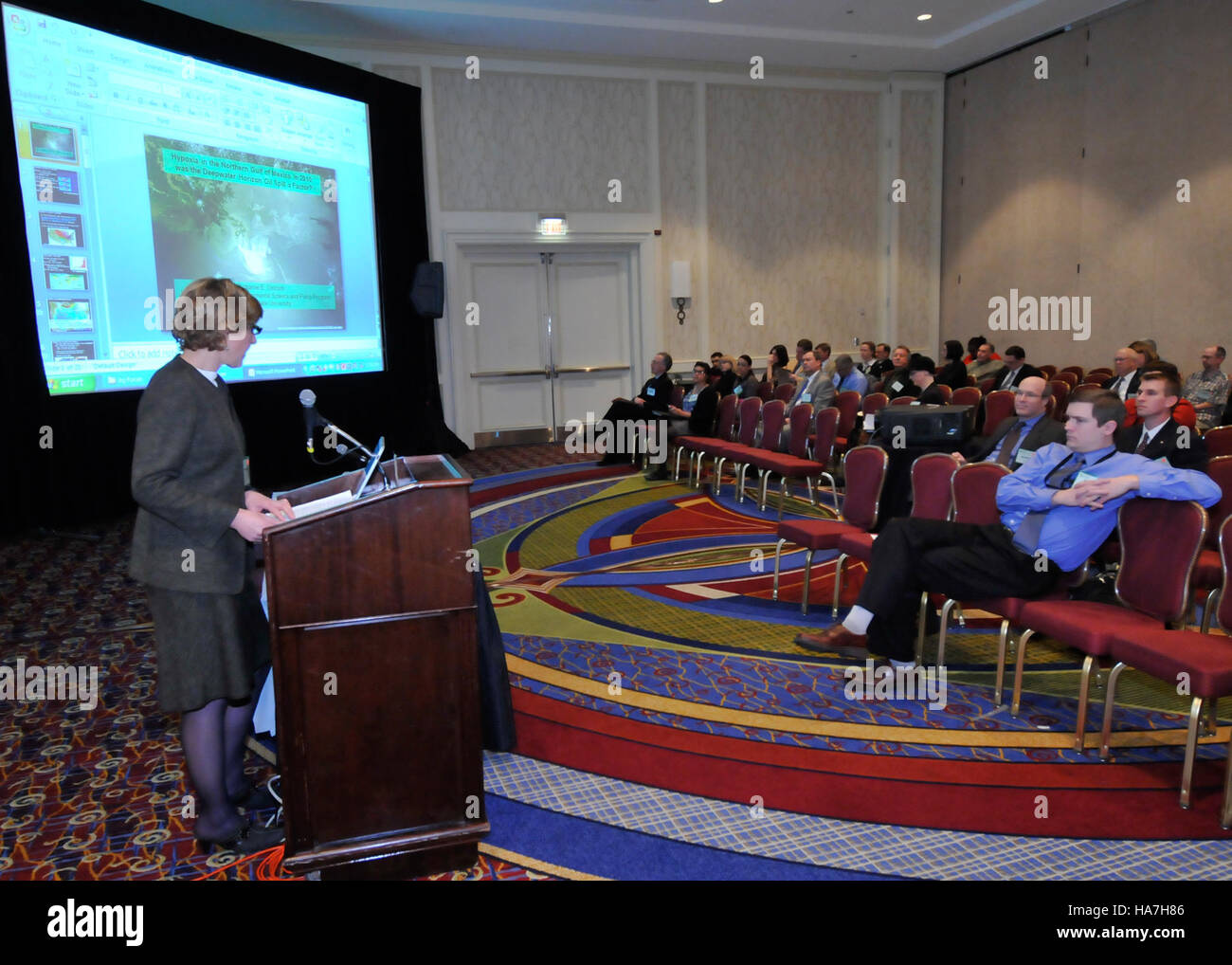 World agricultural outlook board hi-res stock photography and images ...