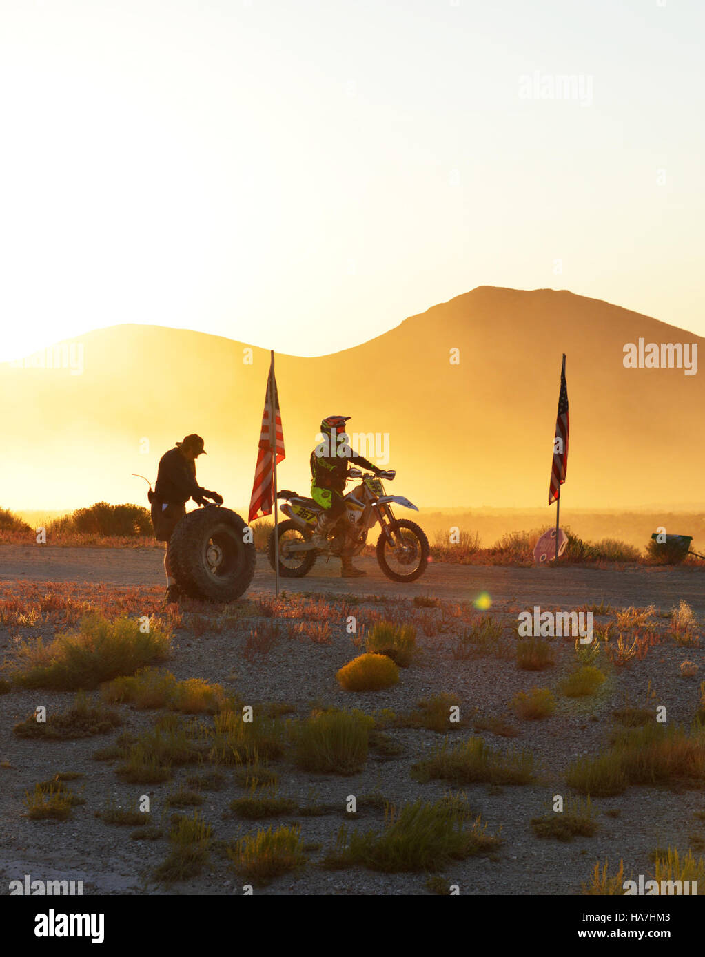 The 2016 Vegas to Reno off-road race, the longest race of its kind in ...