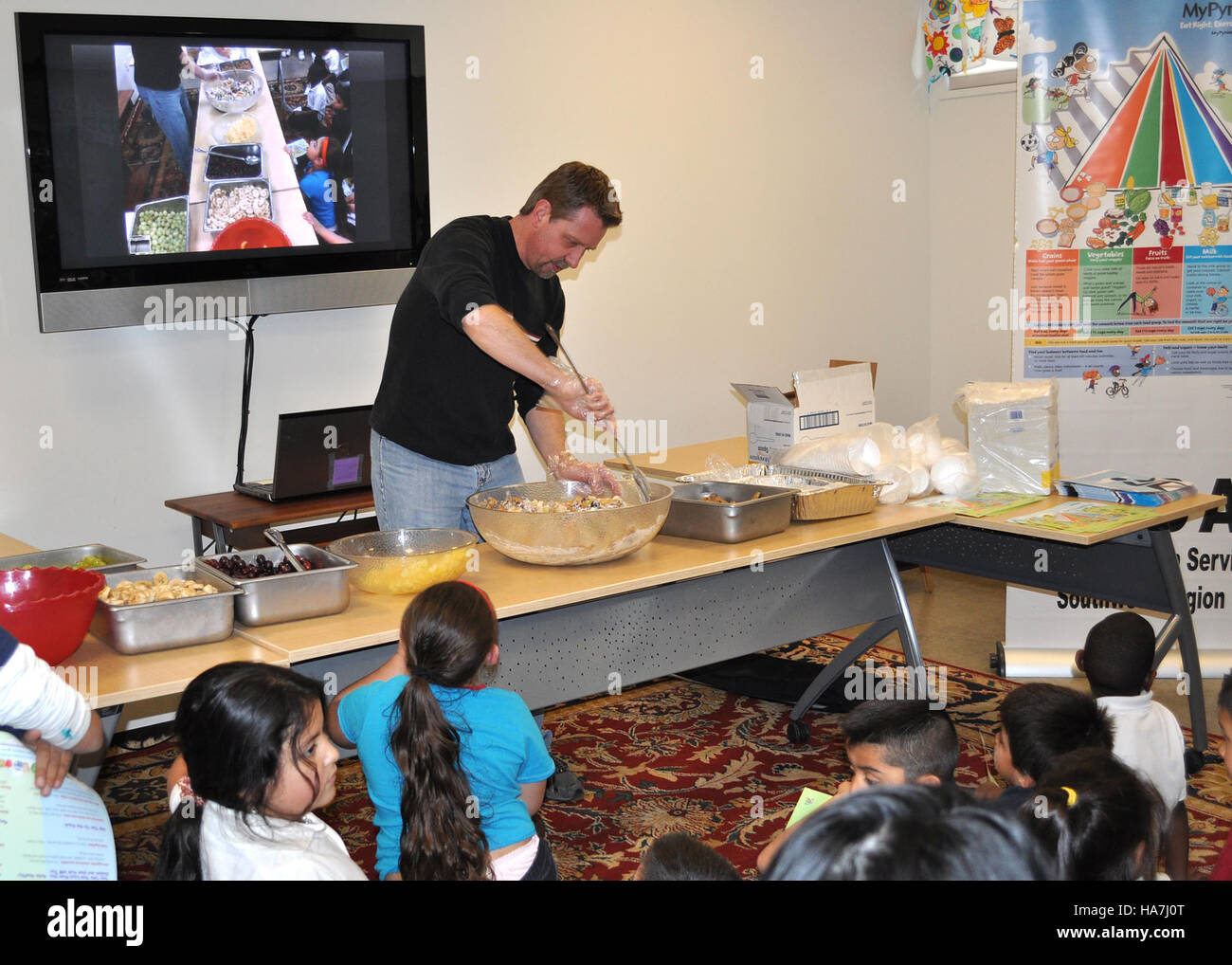 Work ongoing in preparation hi-res stock photography and images - Alamy