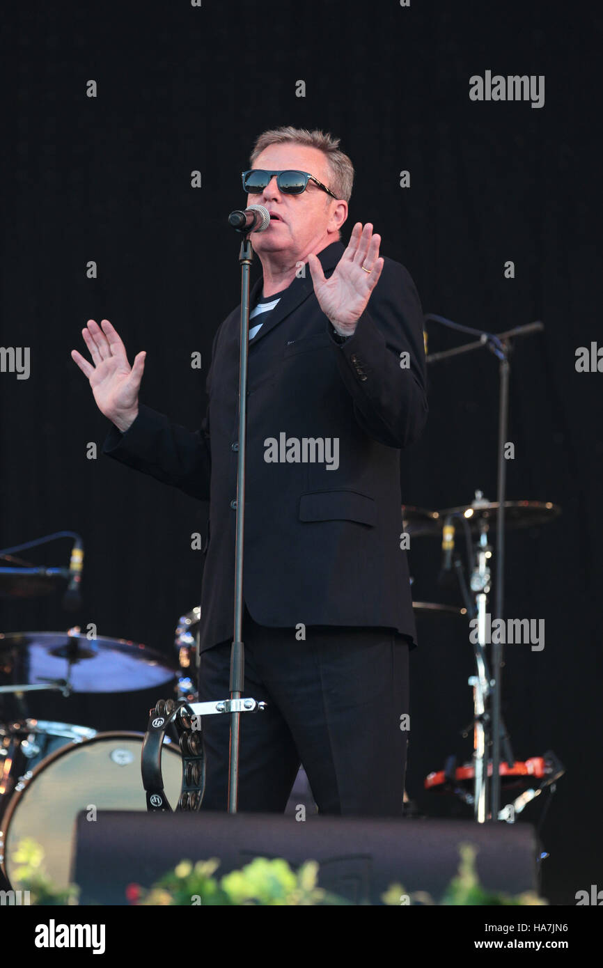 Suggs madness hi-res stock photography and images - Alamy