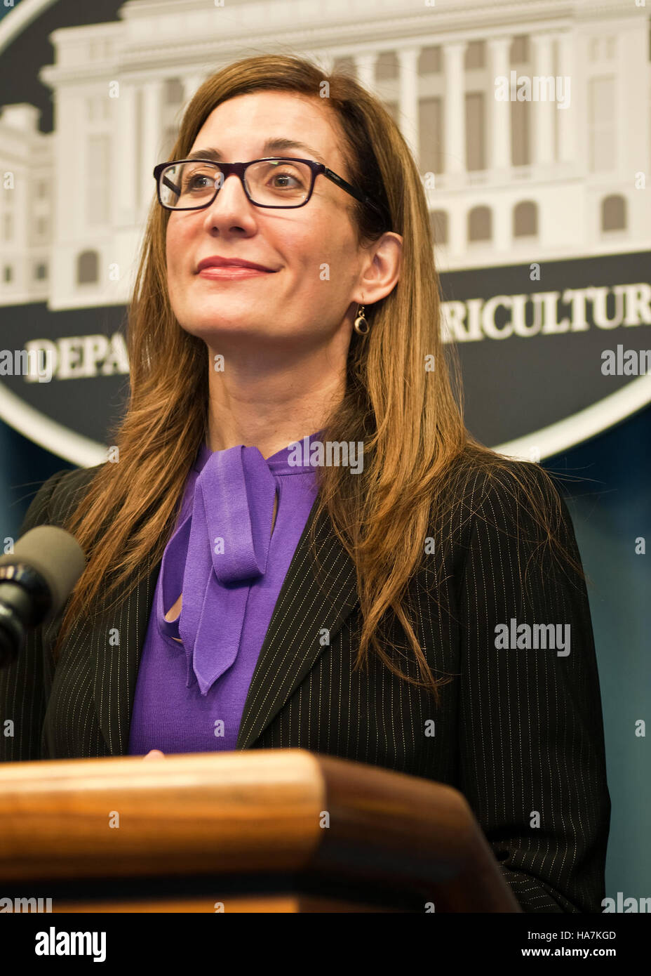 Lisa pino hi-res stock photography and images - Alamy