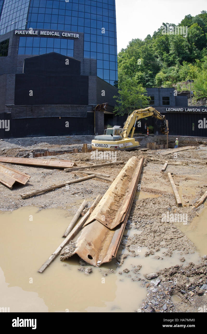 American infrastructure development hi-res stock photography and images ...