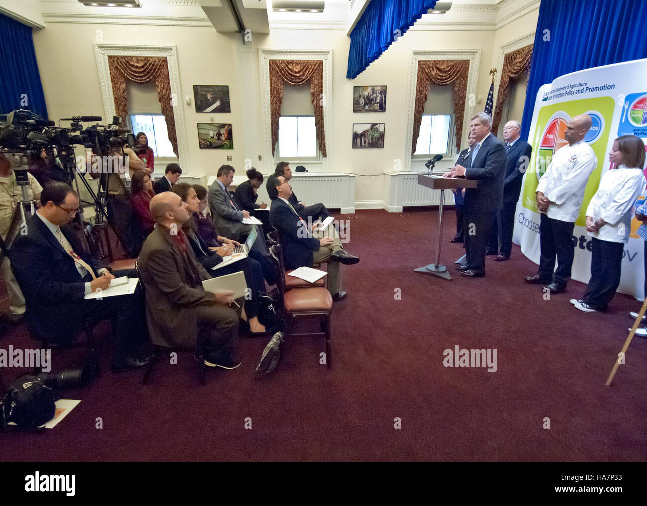 Agriculture Secretary Tom Vilsack, alongside key figures like Chef ...