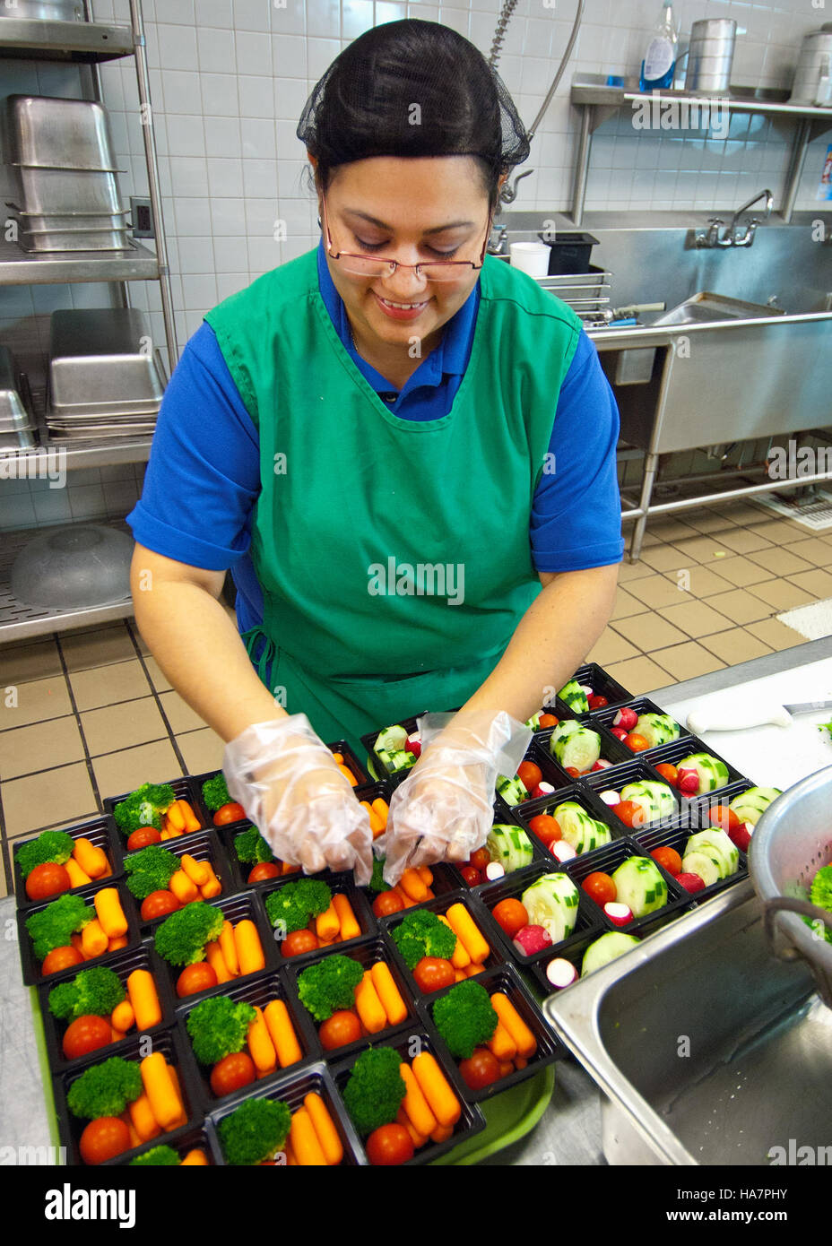 The USDA's Food and Nutrition Service program at Washington-Lee High ...