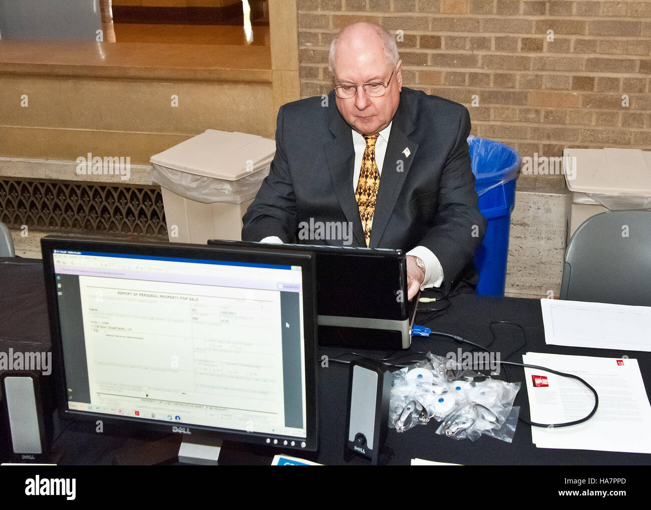 Albert Weisner leads a Disability Awareness Program at the USDA ...