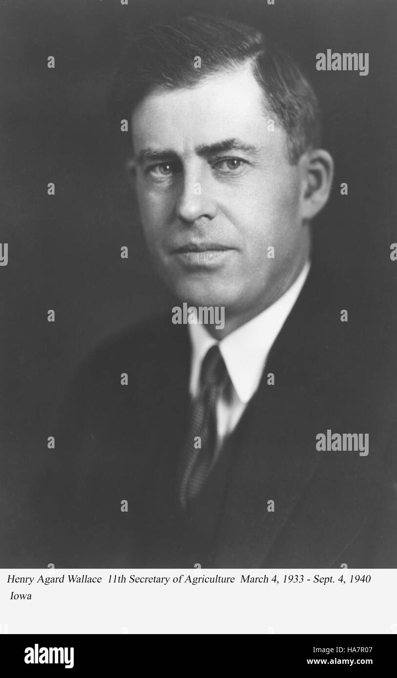 Secretary for health Black and White Stock Photos & Images - Alamy